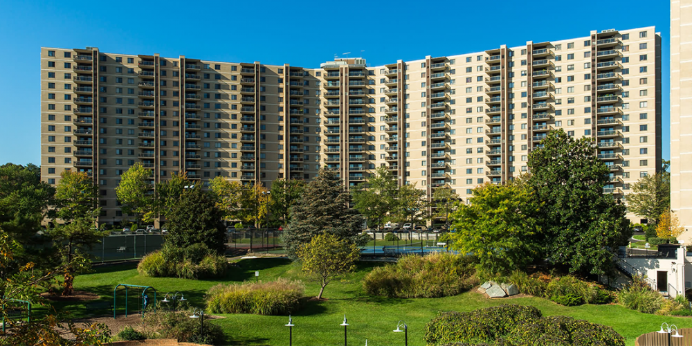 Watergate at Landmark - HiRise Windows